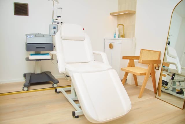 IV Drip Clinic London | IV Vitamin Drips & Boosters